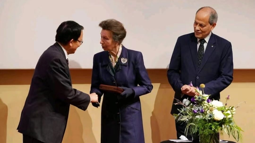 耐能創辦人張懋中獲授IEEE榮譽獎章 - 新電子科技雜誌 Micro-electronics